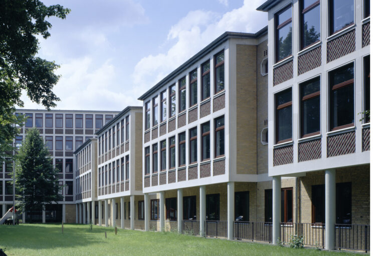 Berufliche Schule Stahl- und Maschinenbau (BS04) – HIBB